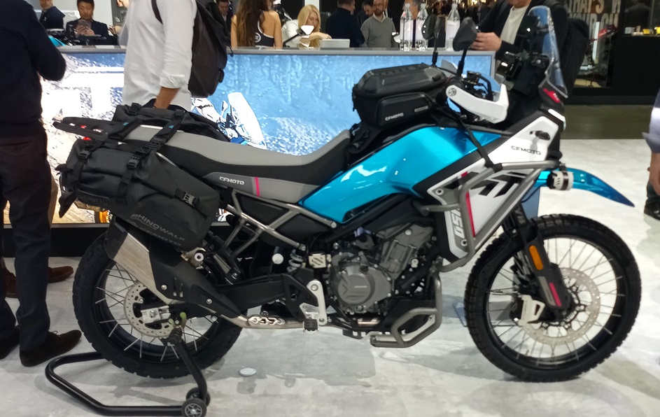 CF Moto MT 450 2024 prezzo scheda tecnica velocita massima tutte le informazioni da conoscere